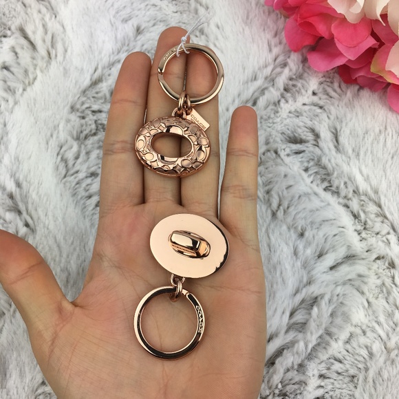 Coach | Accessories | Coach Signature Turnlock Valet Key Ring | Poshmark